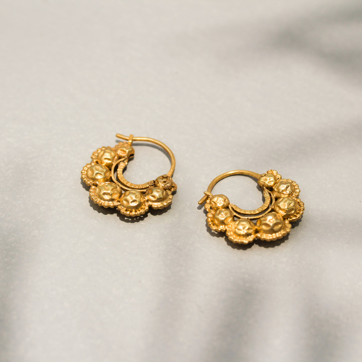 Pitus' Batu Ivatan Gold Earrings – AMAMI Filipino Jewelry